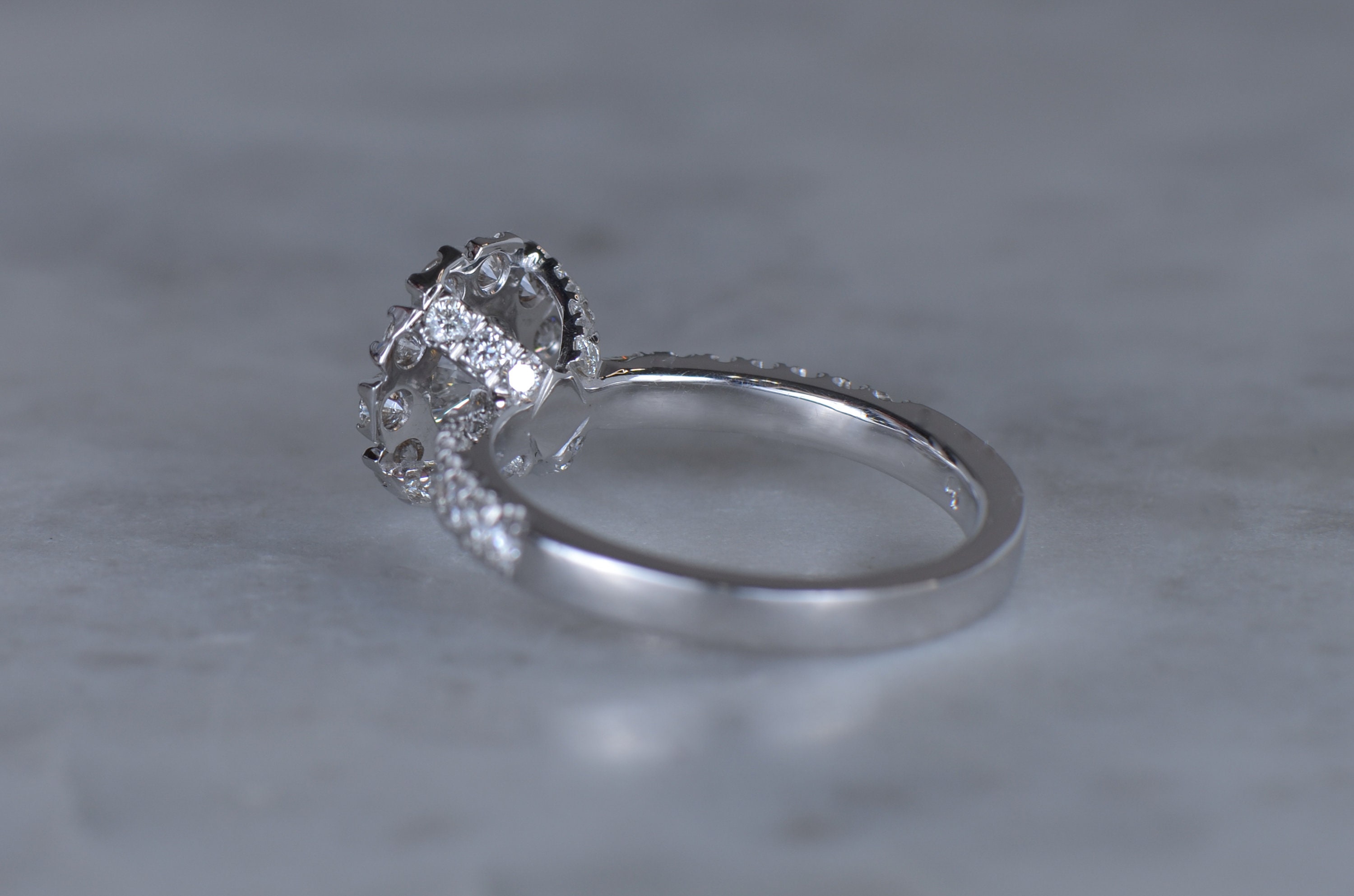 Flower-Shaped Diamond Ring 18K White Gold | Etsy