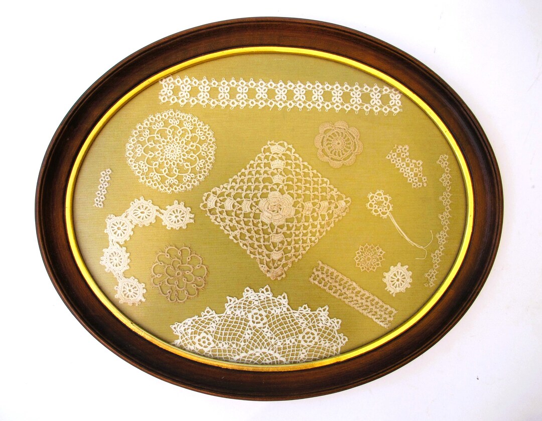Wooden Oval Frame Crochet Tatting Lacemaking Vintage Wall Hanging Room ...