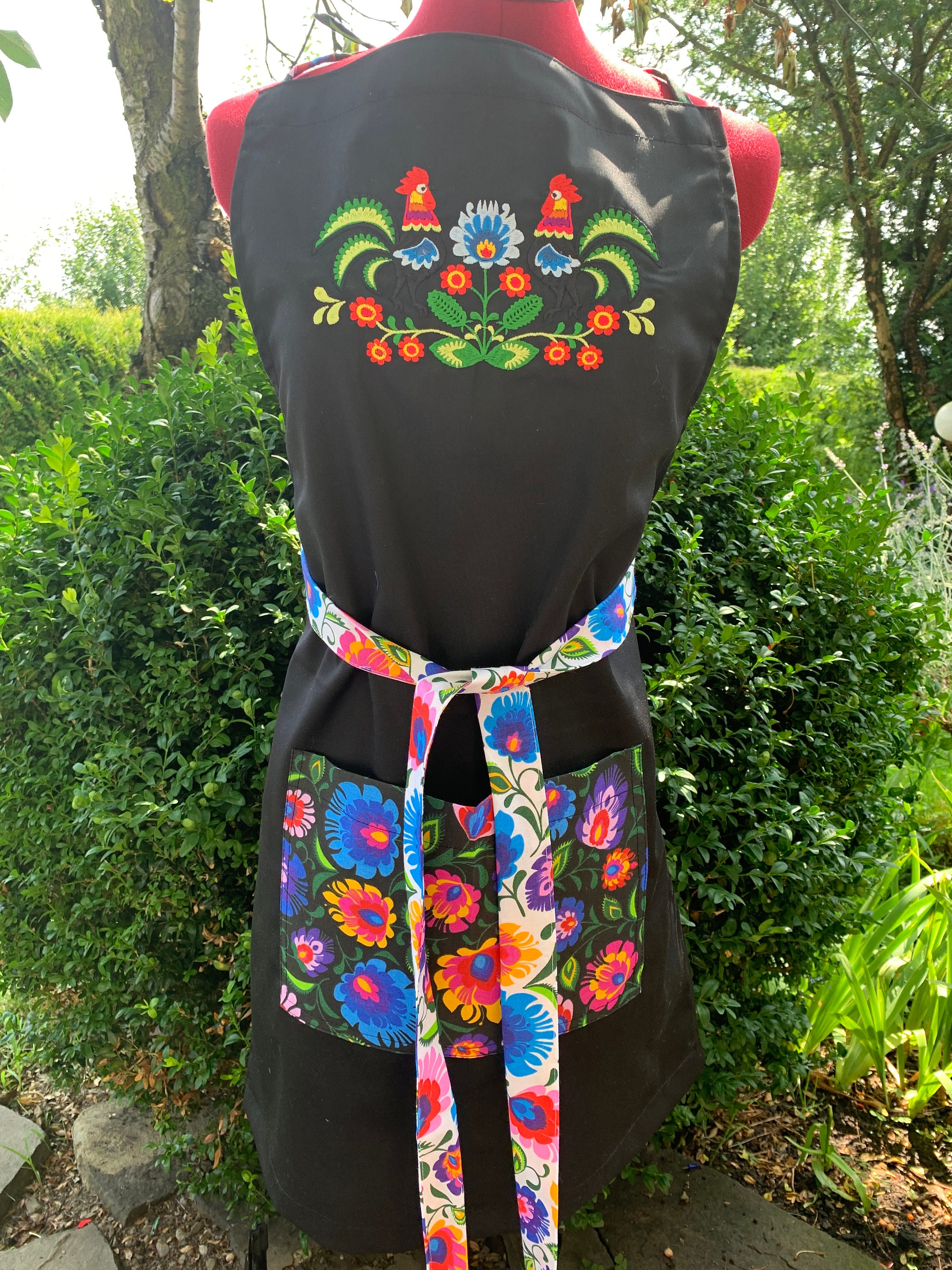 Polish Folk Apron With KOGUTY ŁOWICKIE Embroidery - Etsy