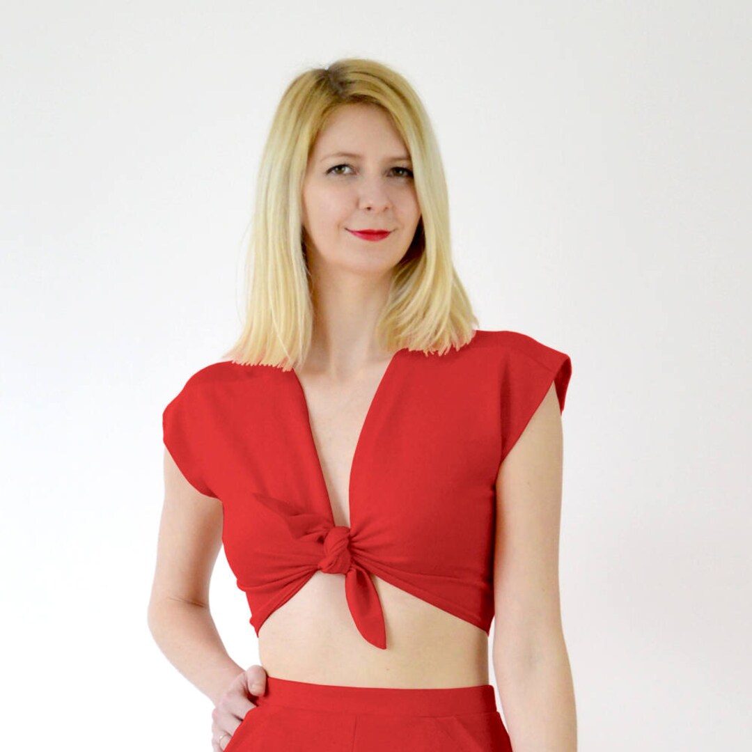 TIE UP TOP | Summer Wrap Tie up Beach Crop Top in Red. Women's Beach ...