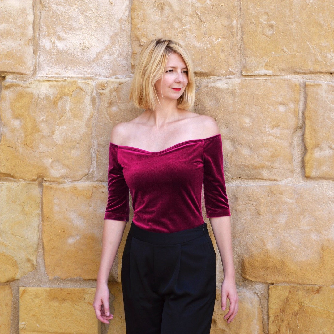 VELVET PARTY TOP | Elegant Red Velvet off Shoulder T-shirt With Secret ...