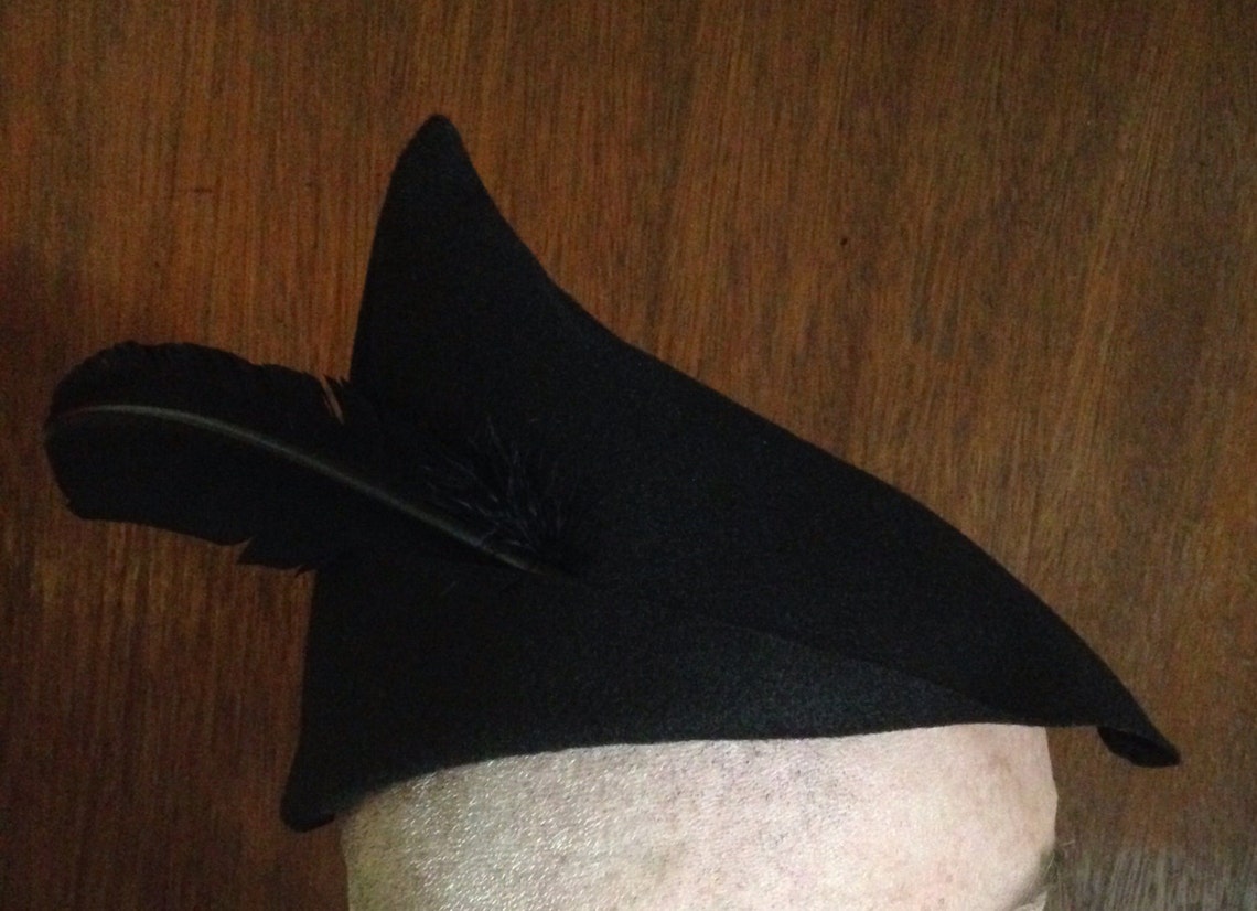 Sombrero Peter Pan SHADOW con pluma negra real en fieltro | Etsy
