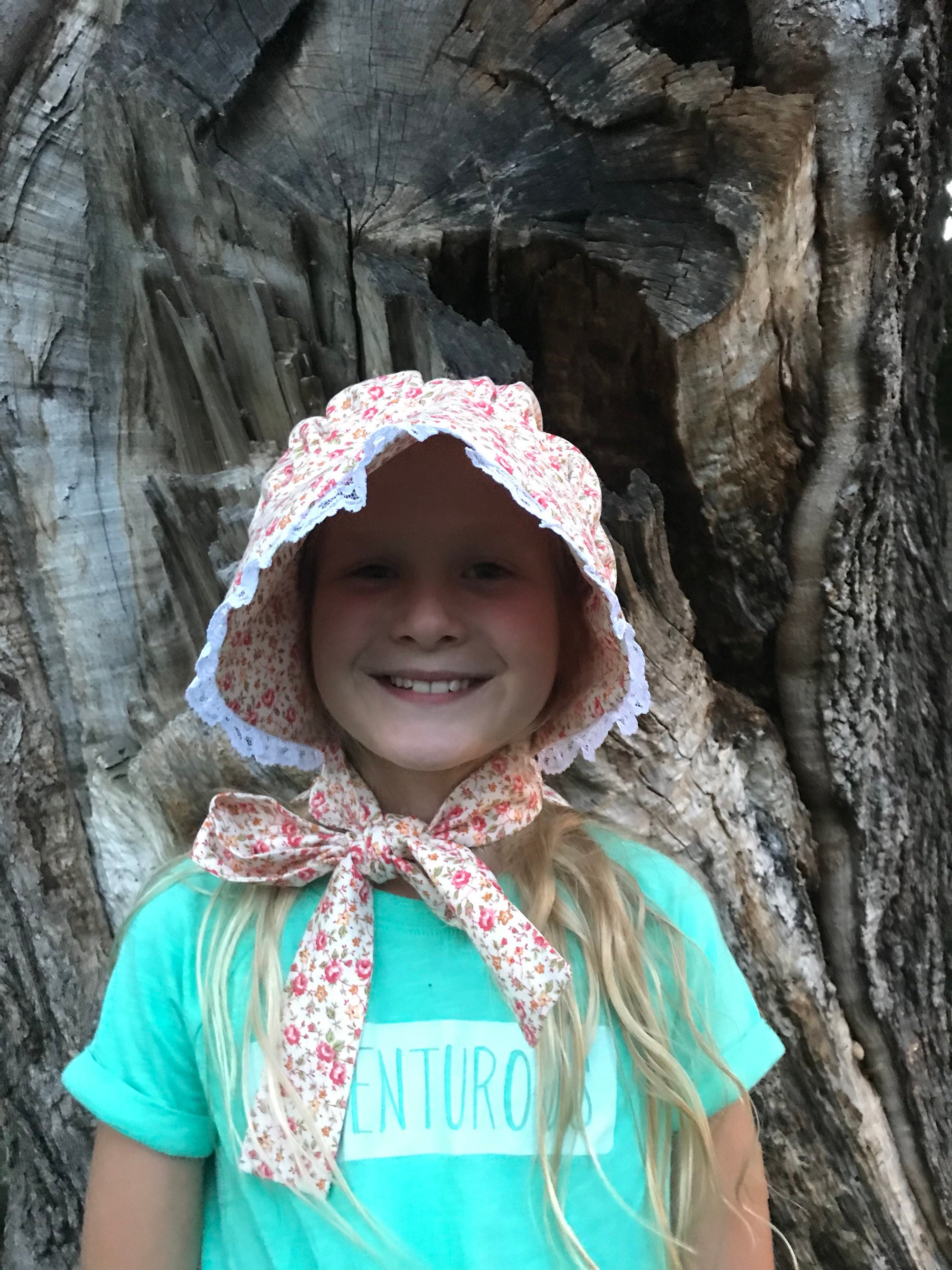 Pilgrim Bonnet Little House on the Prairie Pioneer Bonnet | Etsy