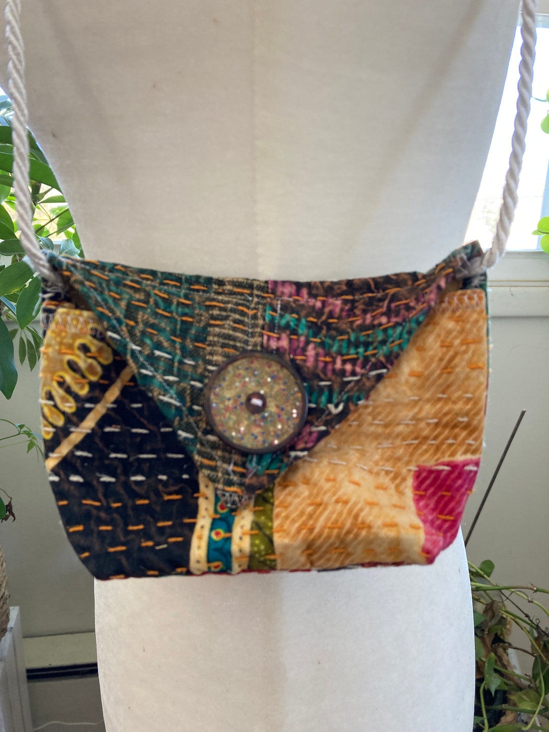 Vintage Kantha Upcycled Bohemian Pouch 6”x4”x2” Fully Lined Too - Etsy