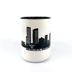 Milwaukee Skyline Mug - Etsy