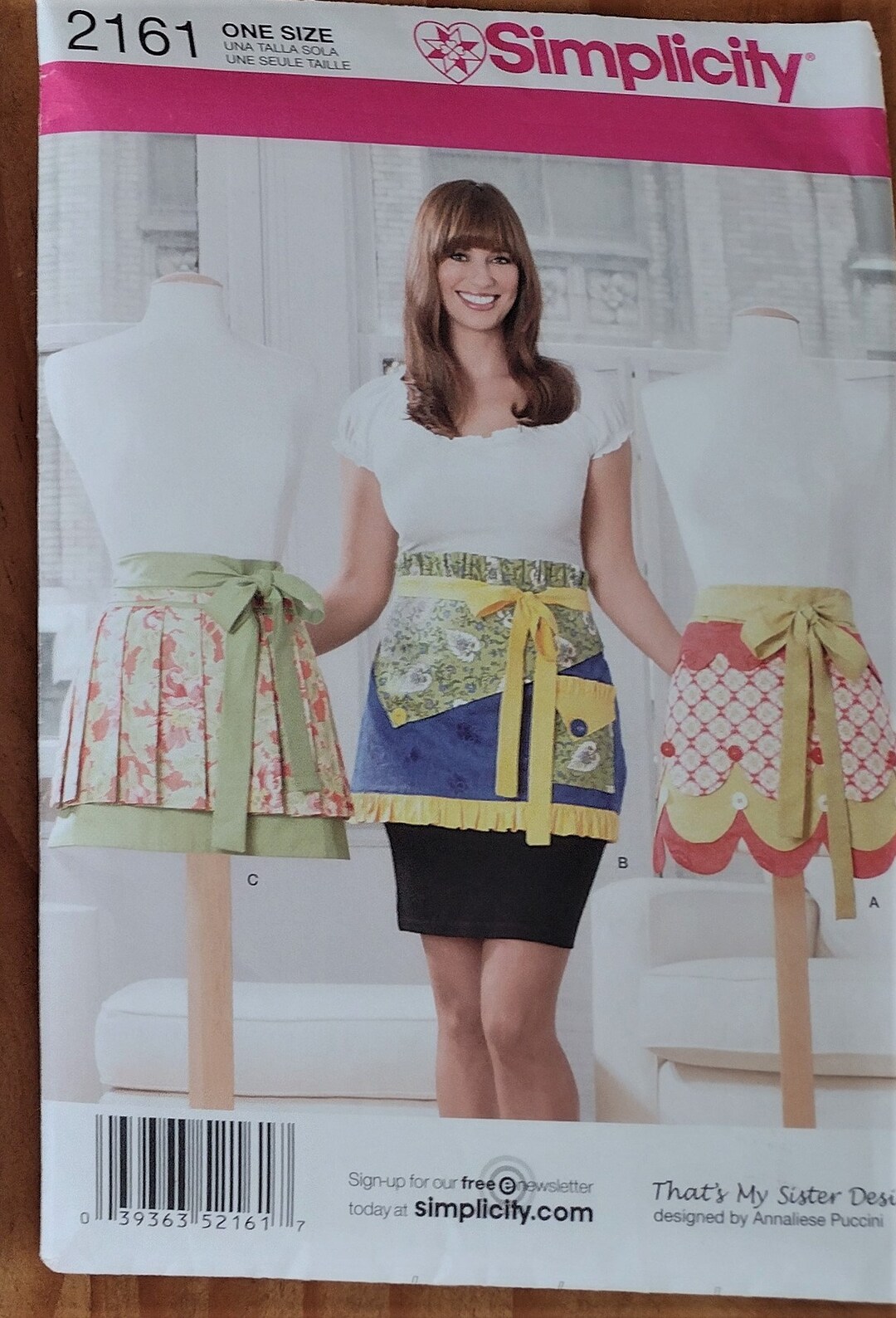 Retro Apron Pattern, SIMPLICITY Sewing 2161, UNCUT - Etsy