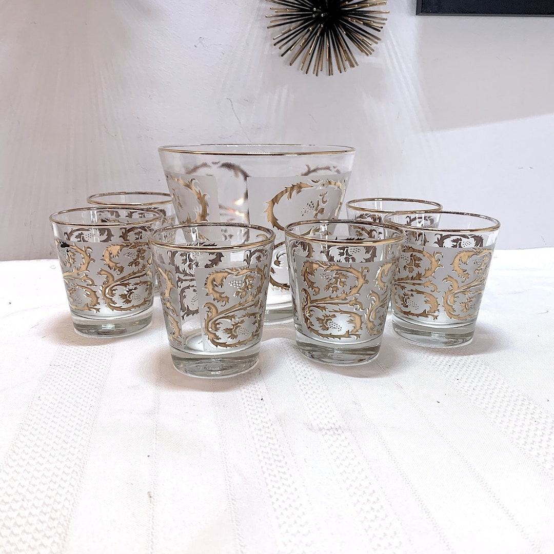 Six Frosted and Gold Scroll Design Vintage Whiskey Glasses With ...