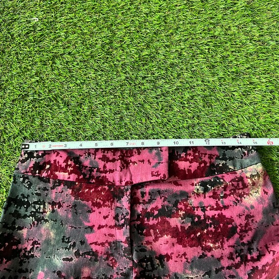 Y2K 90s Magenta and Black Flare Ivy Jane Printed Pants - Gem