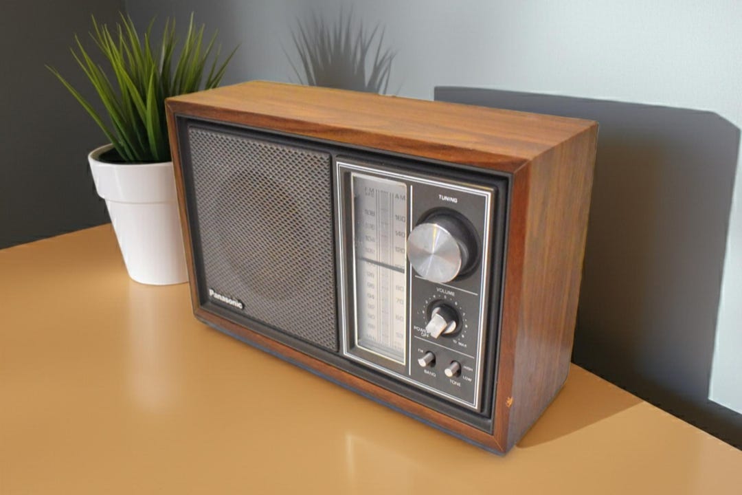 1970s Panasonic AM/FM Transistor Radio, Walnut Finish - Etsy