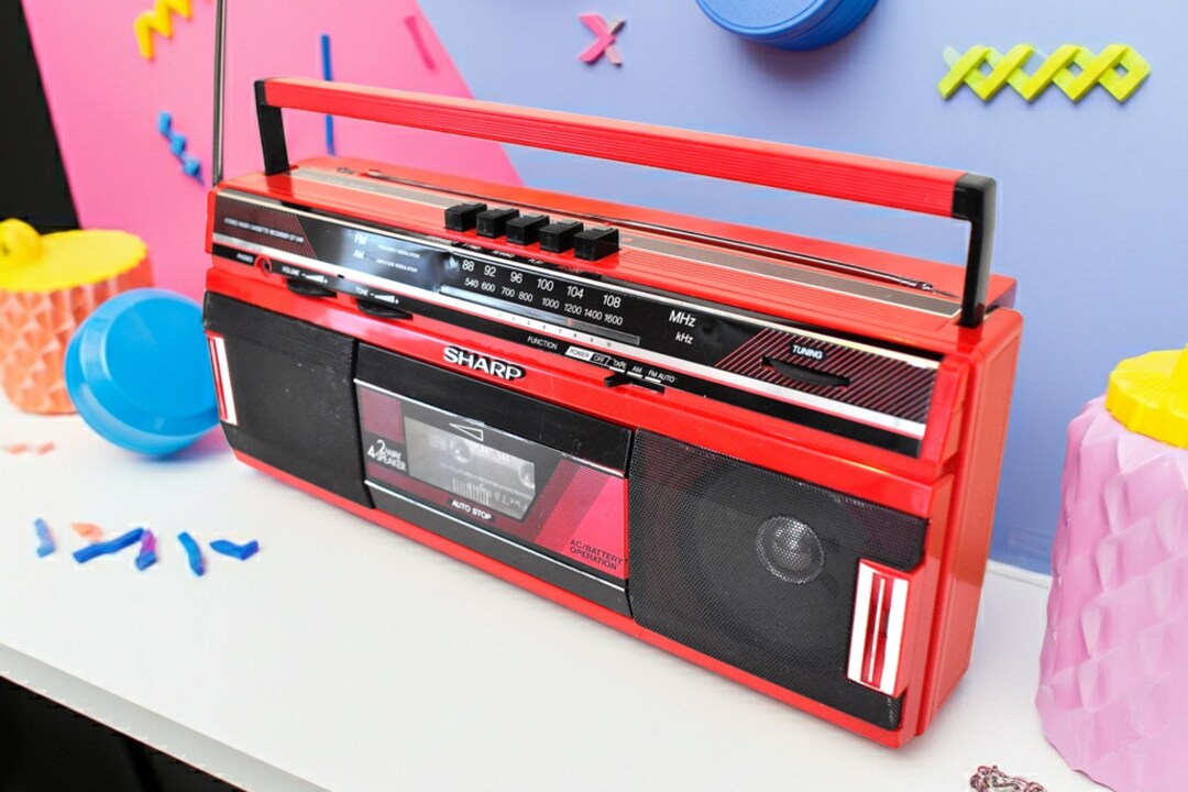 Engine Red 80s Sharp Model CT-248(R) AM FM Cassette Mini Boombox Radio ...
