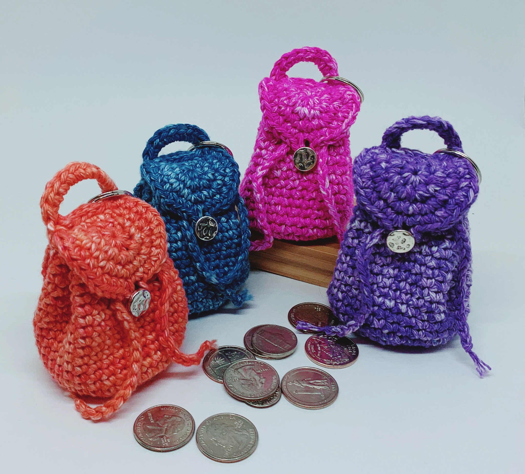 Mini Crochet Backpack Keychain made with 100% cotton yarn a 1 | Etsy