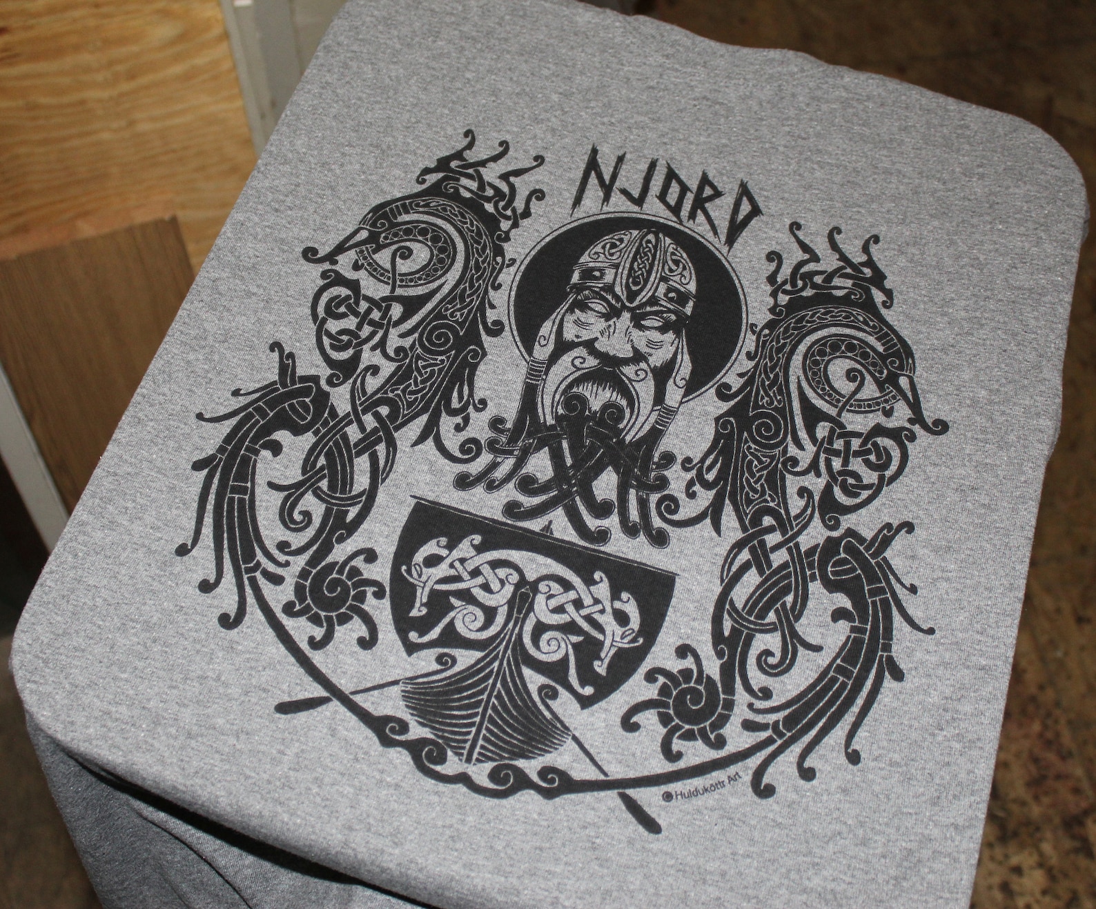Njord Norse Viking Rune T-shirt BL - Etsy