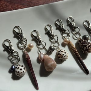 Kauai Shell & Pearl Key Chain - Etsy