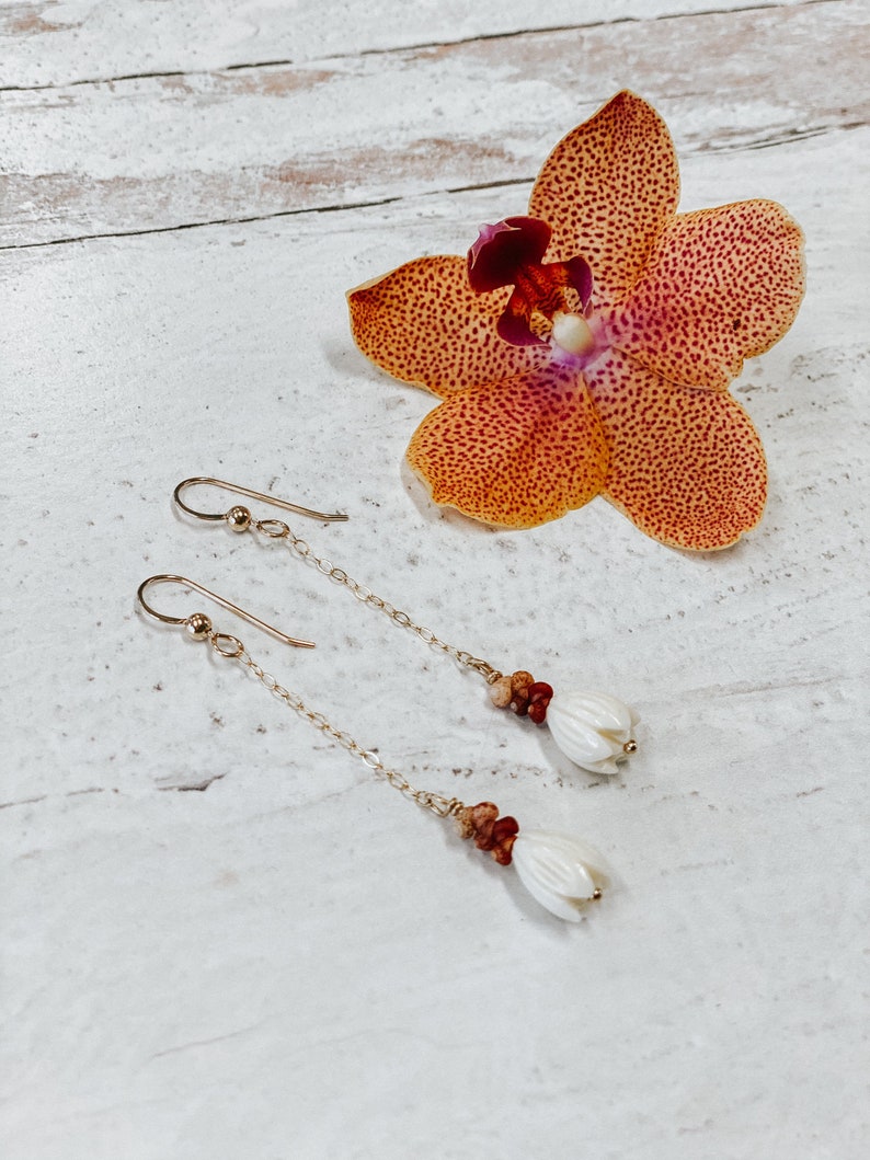 Pikake Ombre Niihau Shell Necklace or Earrings - Etsy