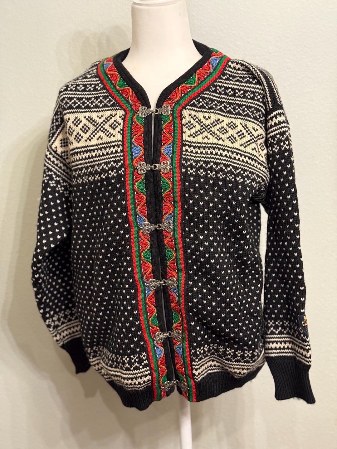 Vintage Women’s Dale of Norway Traditional Norwegian Silver Clasp Wool ...