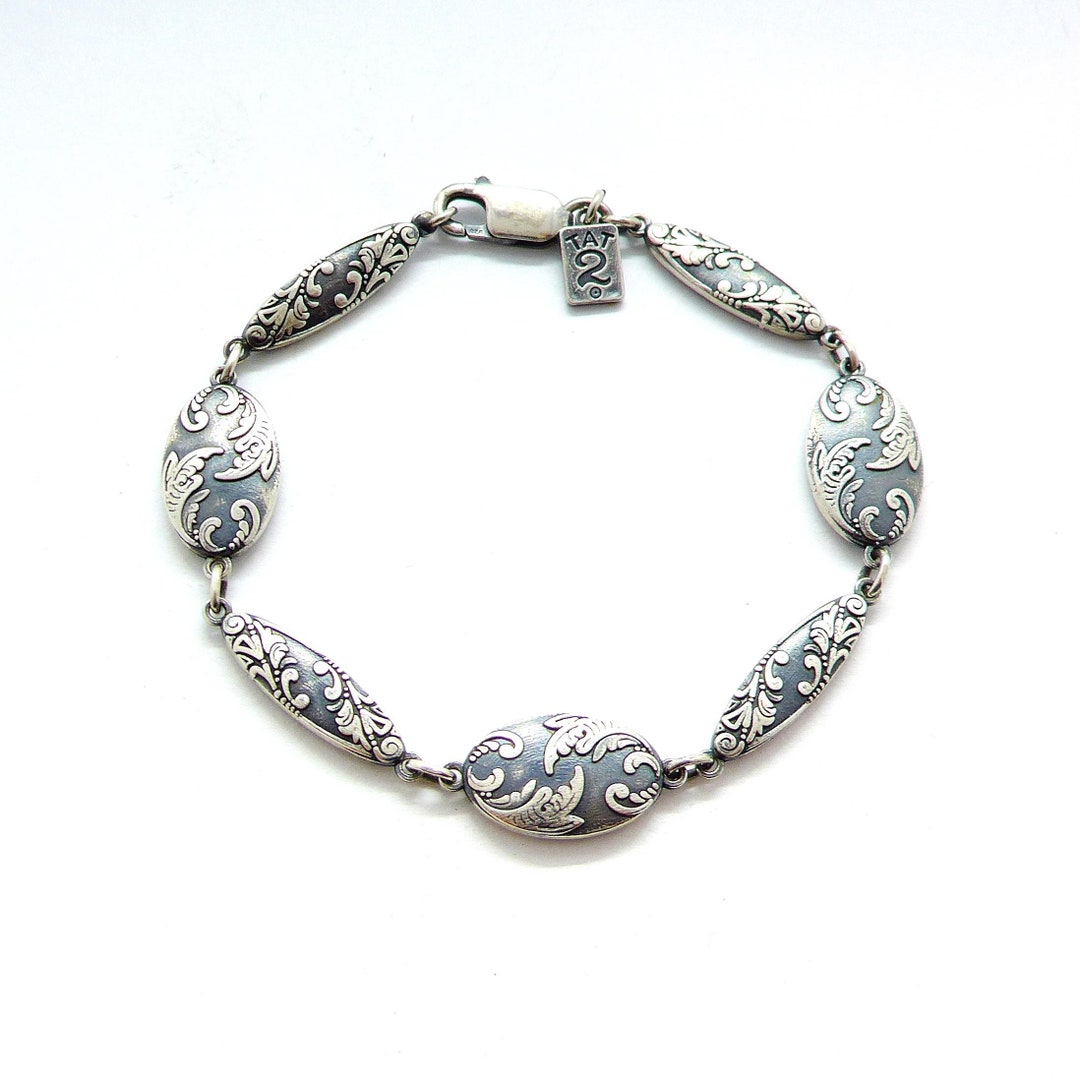 Vintage Tat2 Artisan Crafted Sterling Silver 925 Oxidized Damask Oval ...