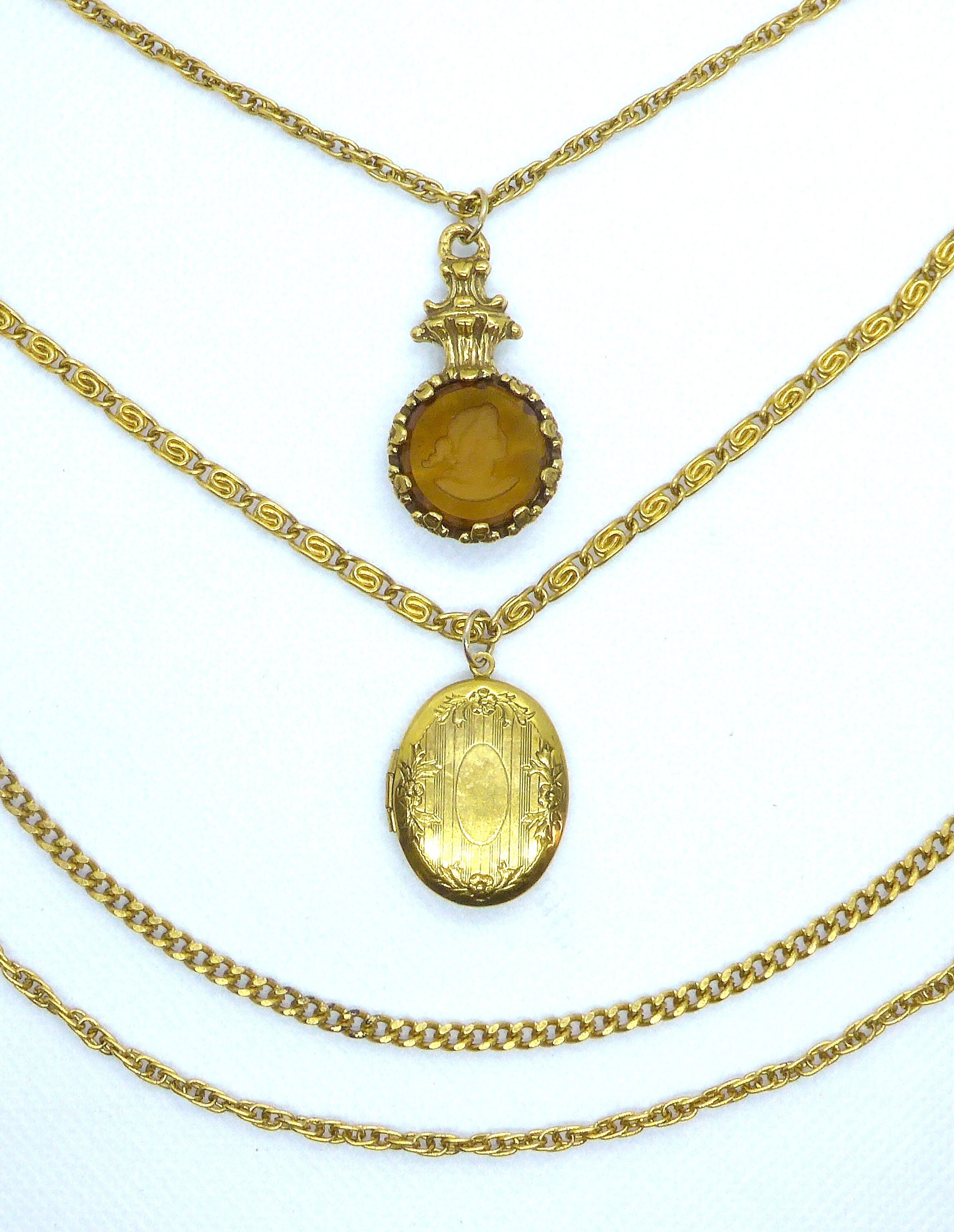 Vintage Goldette Antiqued Gold Plate Glass Intaglio Locket - Etsy