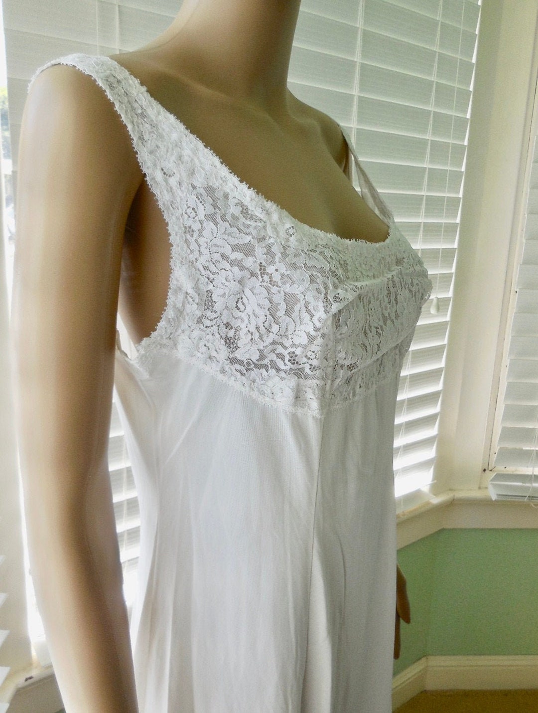 SCOOP Neck Slip HENSON KICKERNICK Full Dress Slip White Slip Midi Slip ...