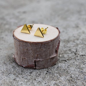Gold Triangle Earrings // Geometric Earrings // Minimal Earrings ...