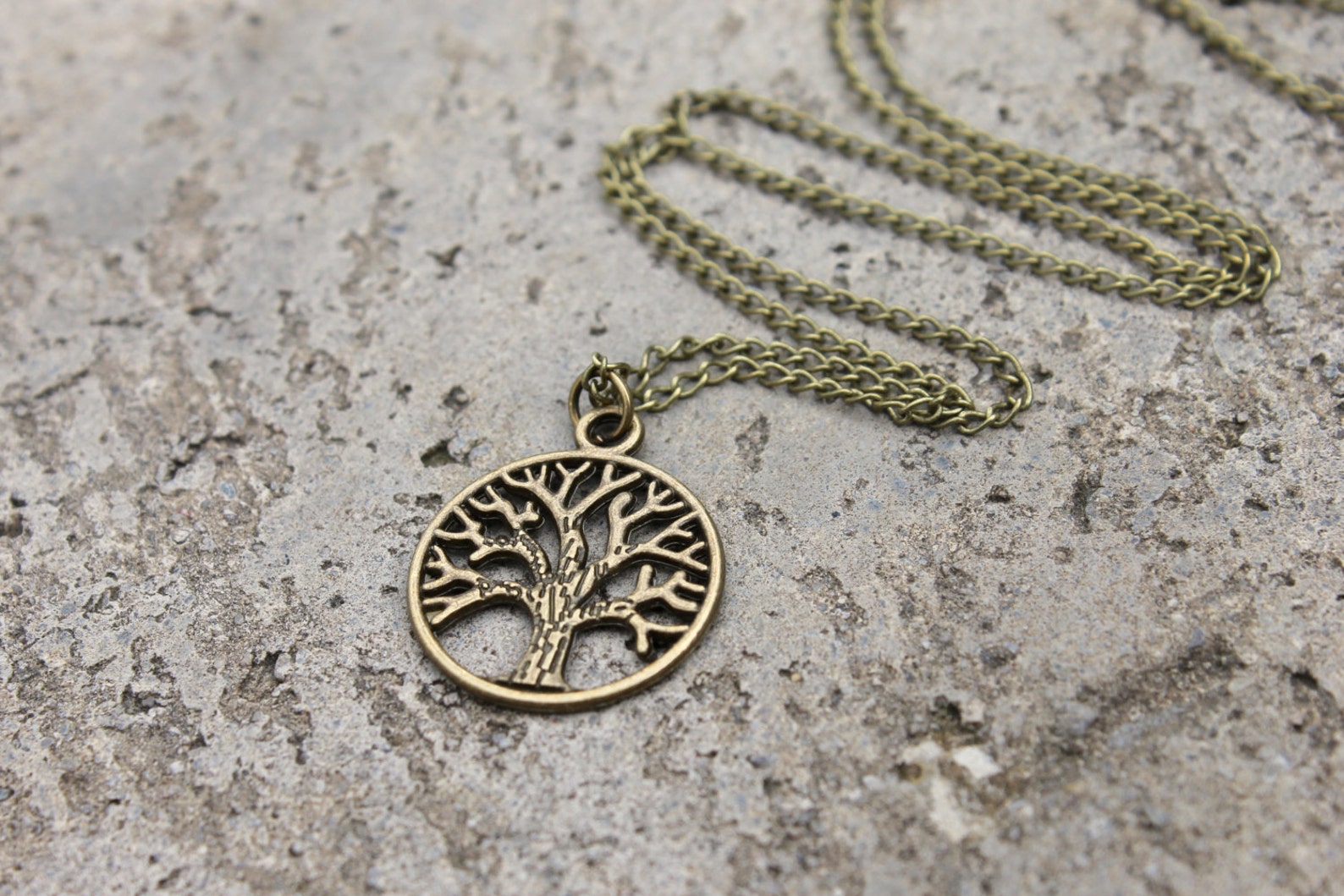 Tree of Life Necklace // Circle Tree Necklace // Forest - Etsy