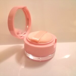 3gm / 0.10oz Portable Mini Pink Powder Box With Mirror and Power Puff ...