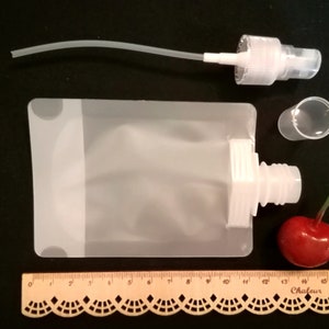 50ml Plastic Spray Bag Slim Spray Bag Liquid Spray Bottle Stylish Clear ...