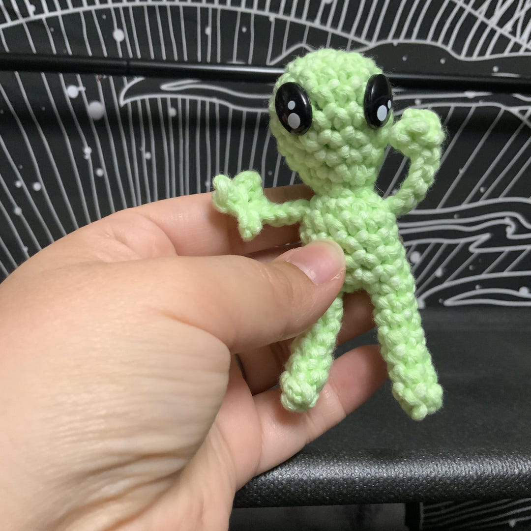 Mini Alien Crocheted Plushies GLOW in the DARK Fidget Stim Toy Worry ...