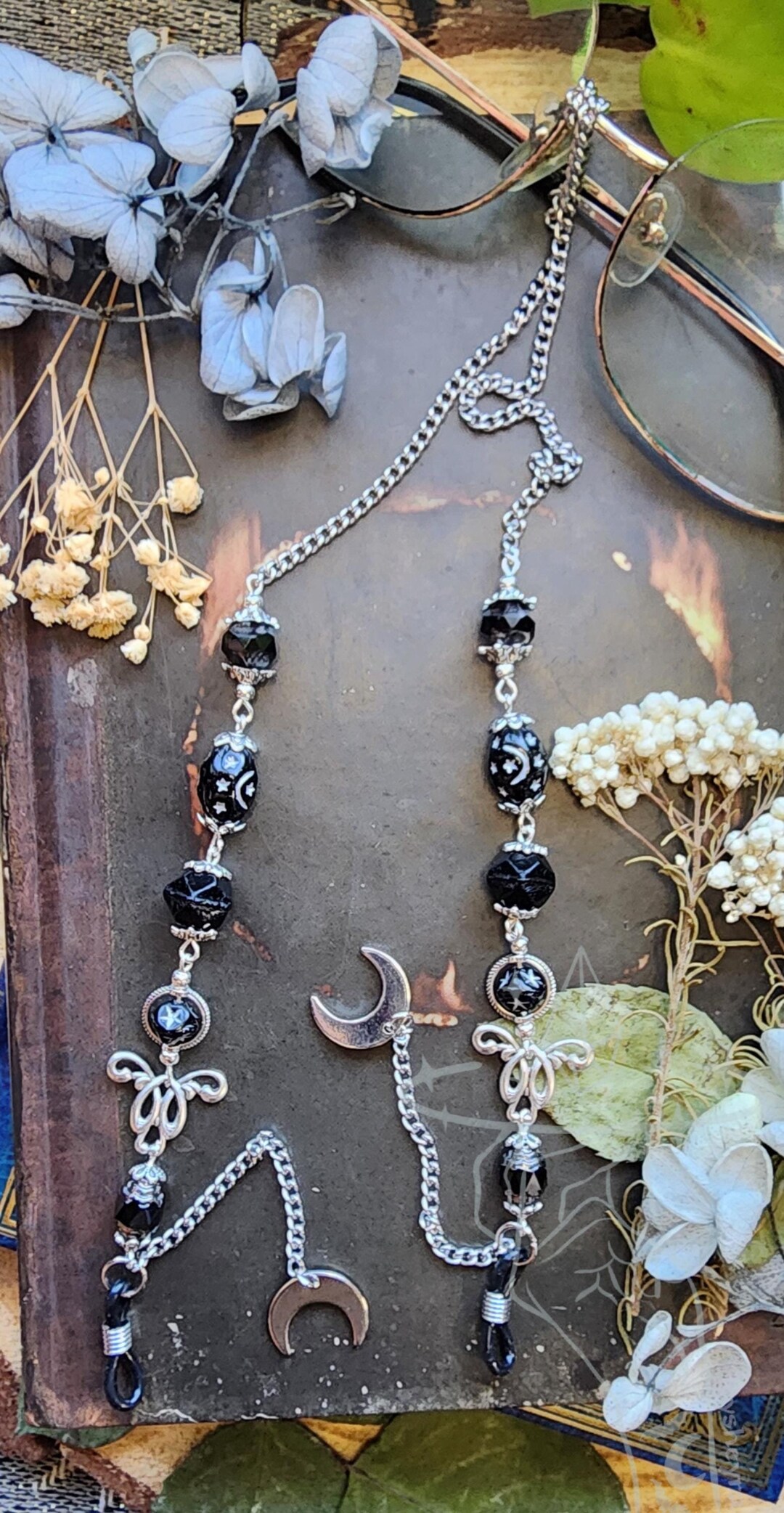 Moon Mistress Silver Eyeglass Chain | Czech Crystals | Black Crystal ...