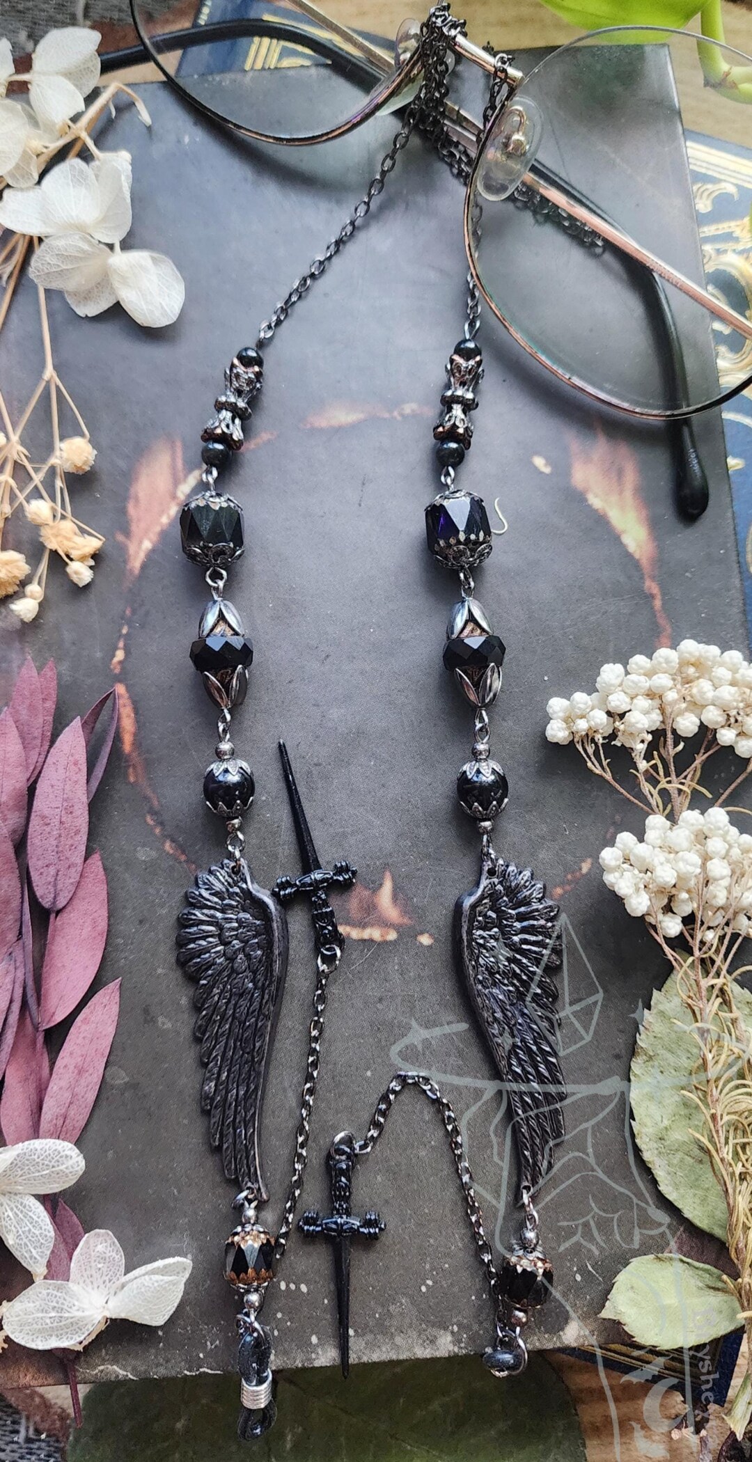 Lord of the Fallen Gunmetal Eyeglass Chain | Black Czech Crystal | Dark ...