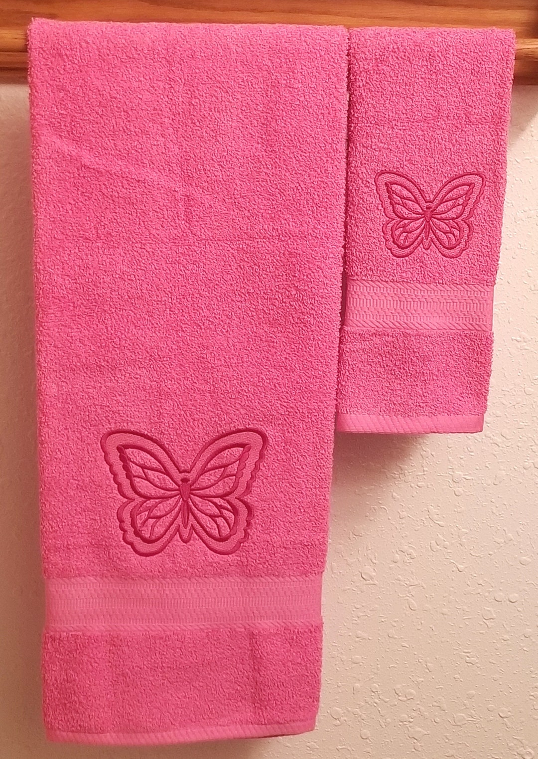 Butterfly Embossed Bath Towel and Hand Towel Set Pink Towel With Pretty ...
