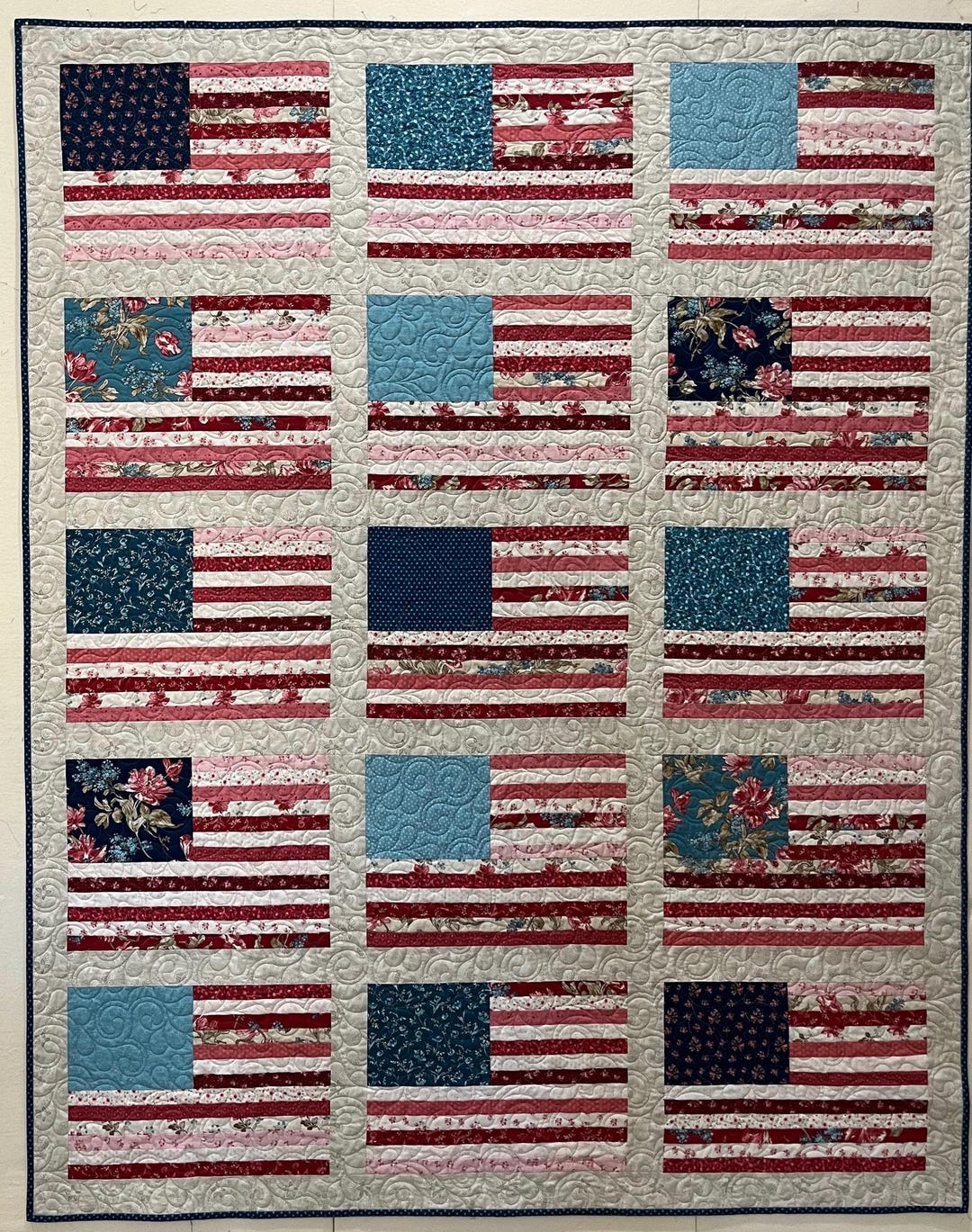 Patchwork Flag Quilt: Twin Size Patriotic Finished Quilt - Etsy