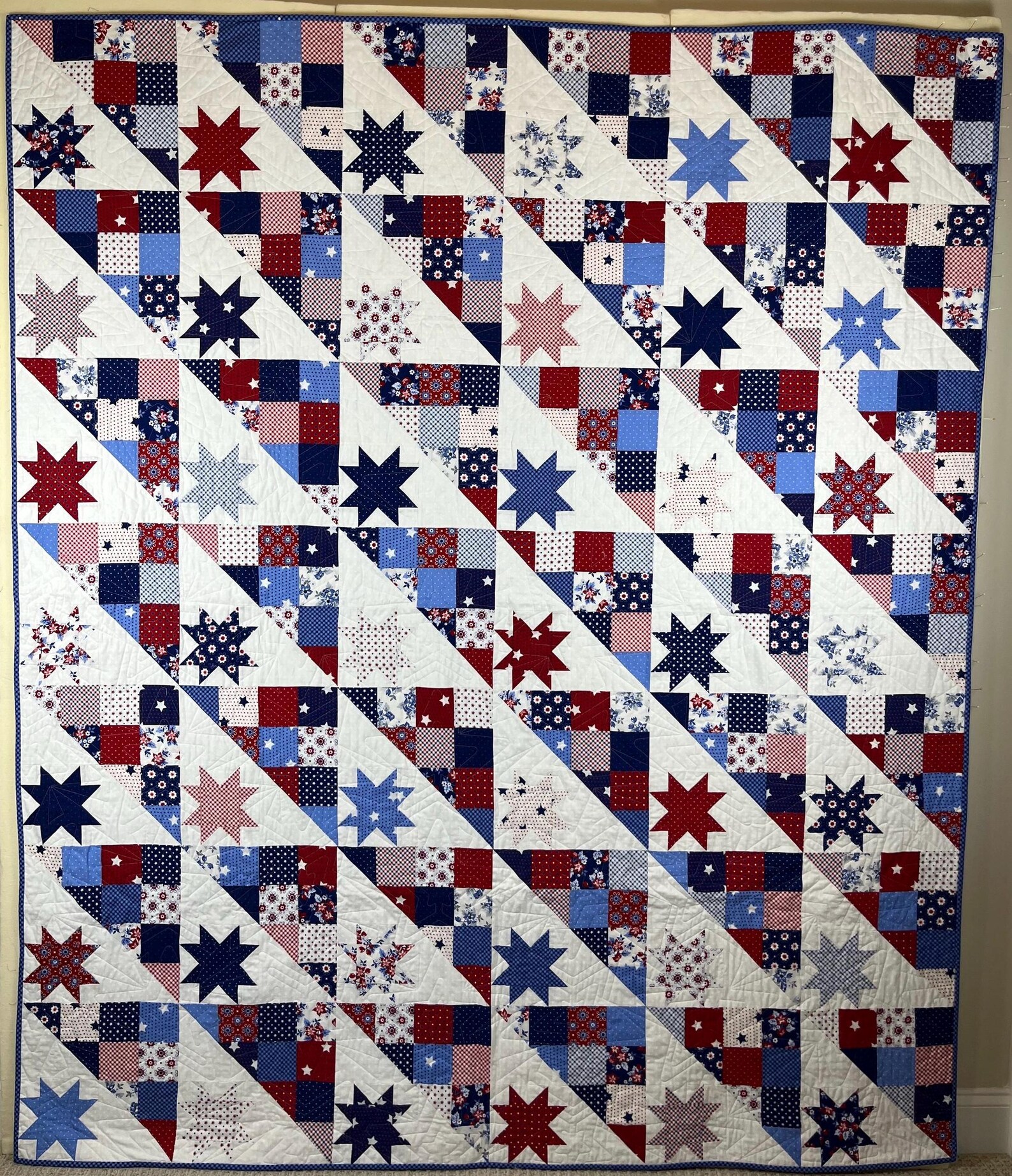 Patchwork Flag Quilt: Twin Size Patriotic Finished Quilt 70”x84” - Etsy