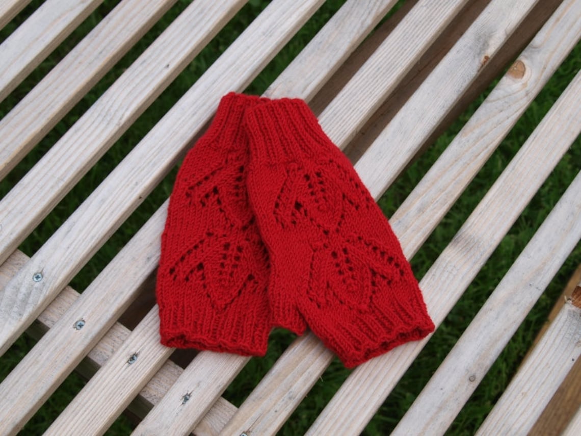 KNITTING PATTERN PDF Maple Leaves Mitts Lace Fingerless - Etsy