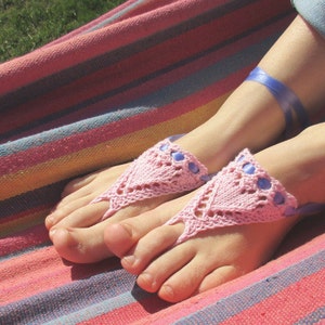 Hearts Barefoot Sandals Knitting Pattern - Etsy