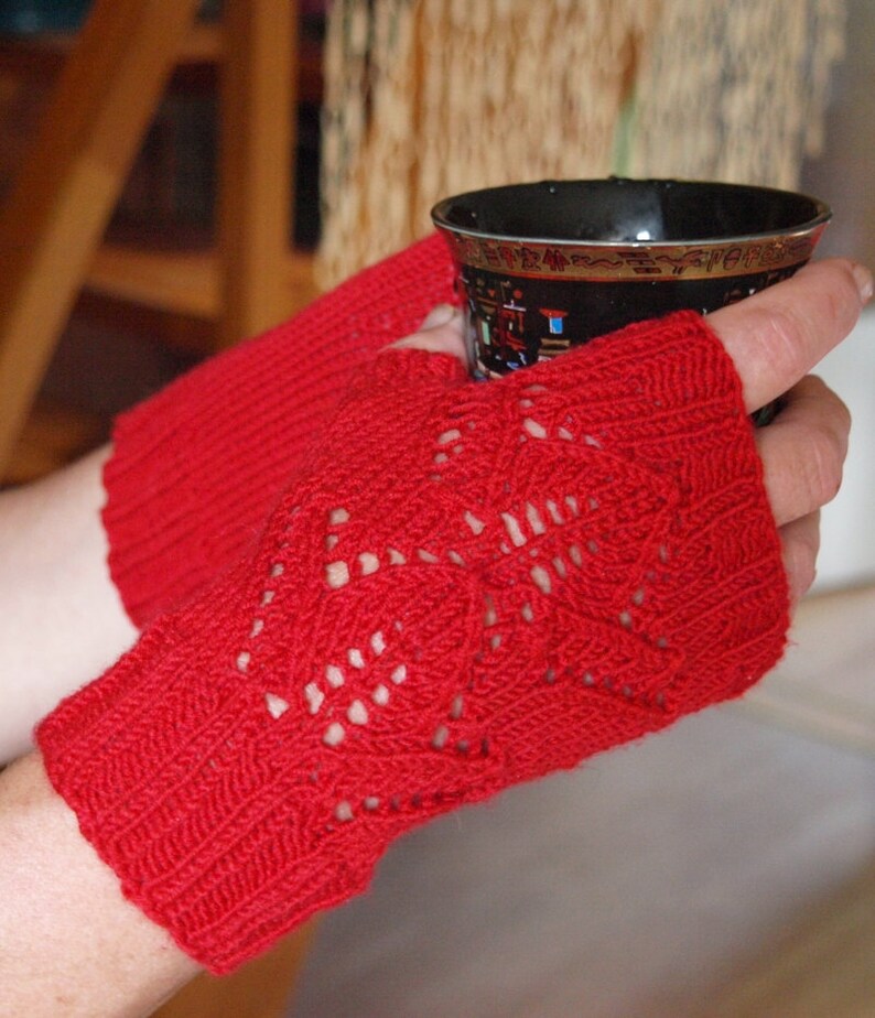 KNITTING PATTERN PDF Maple Leaves Mitts Lace Fingerless - Etsy