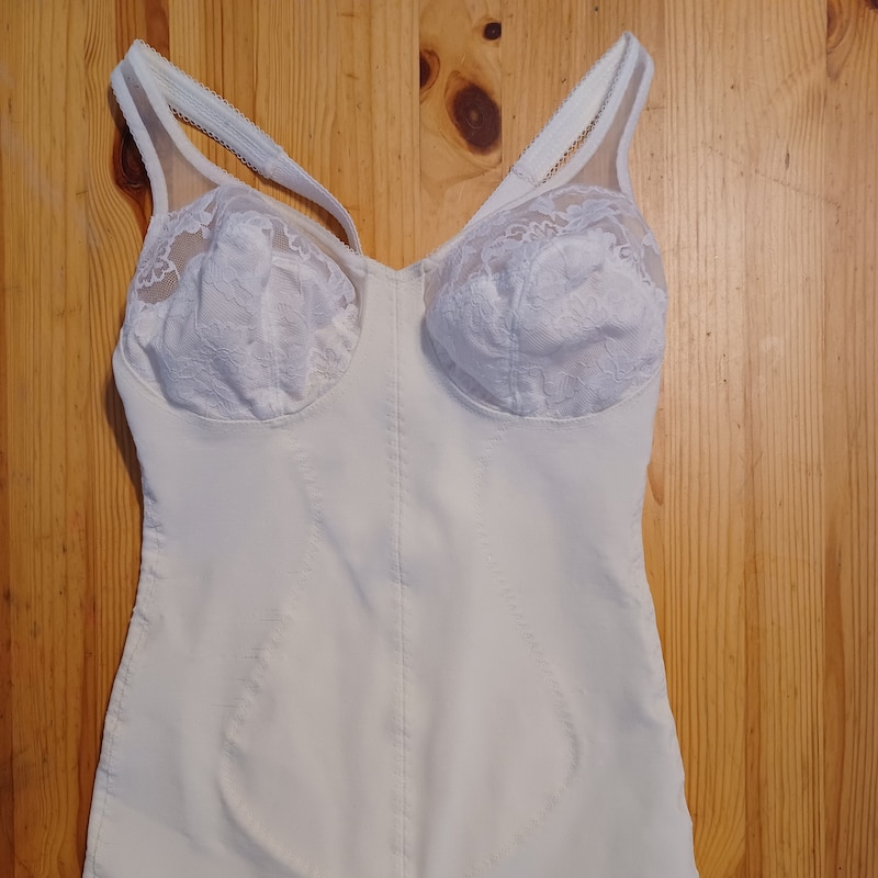 Pin up Girdle - Etsy