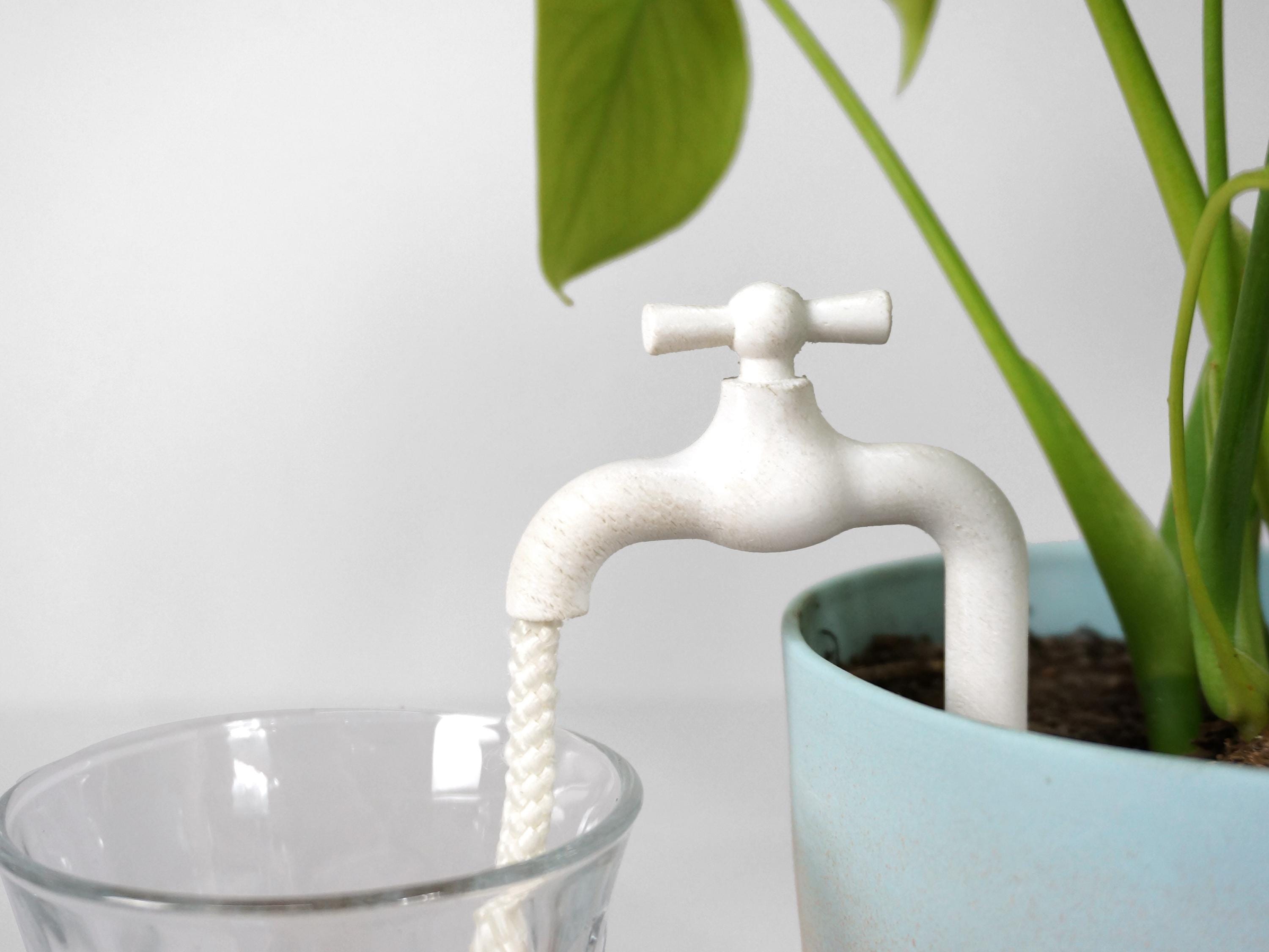 PLANT WATER TAP - Self Feeding Faucet Water, Feeding , Tapwire Feeder ...