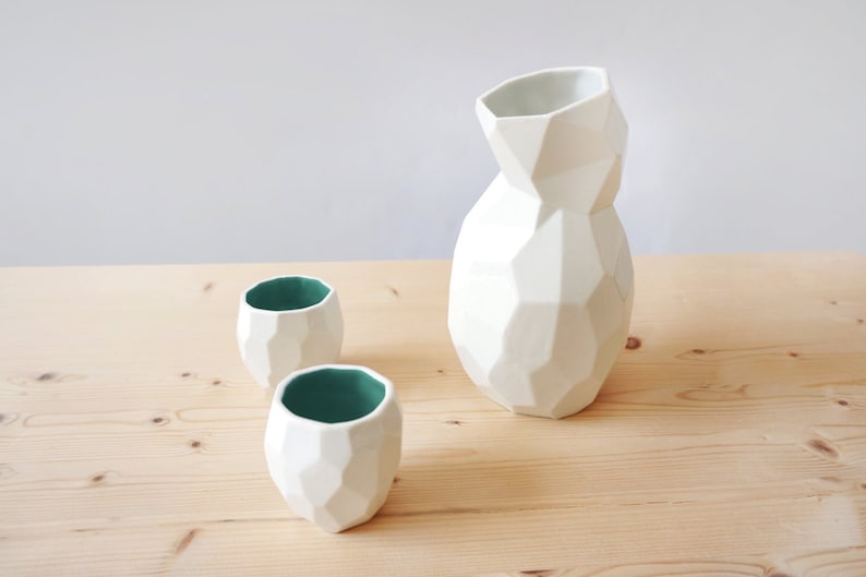 Sake Set Modern Design Sake Set Design Sake Faceted Set to Drink Liquor ...