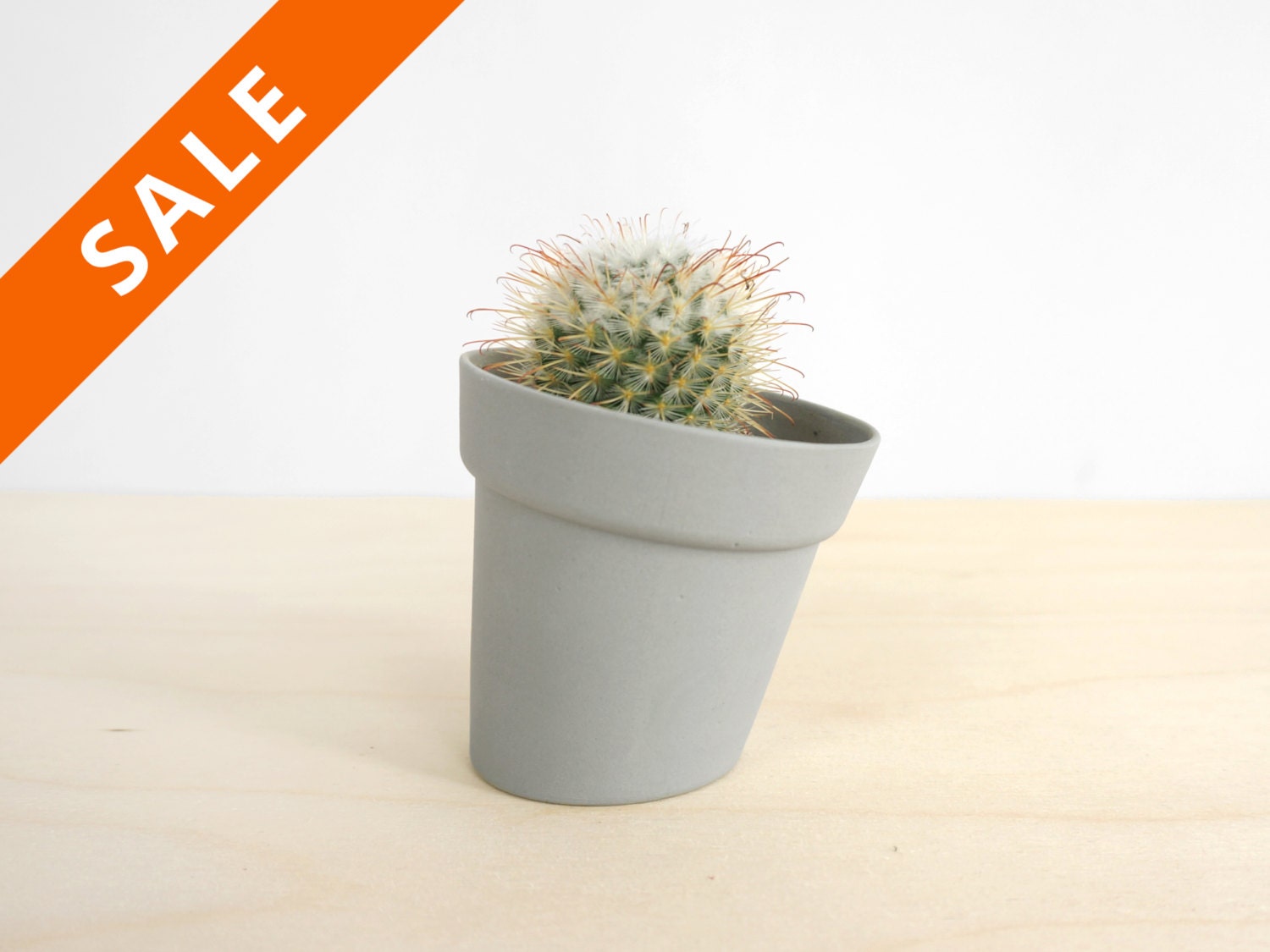 Distorted Planter, Modern Skew Design Pot for Flower or Plant Herbs Pot ...