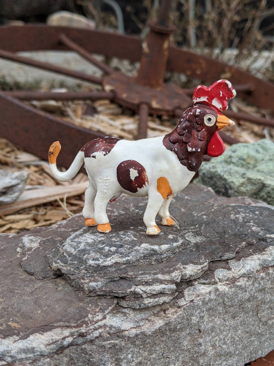 1972 Mixed up Farm Animals Chickow Chicken Cow Steven Mfg Co - Etsy