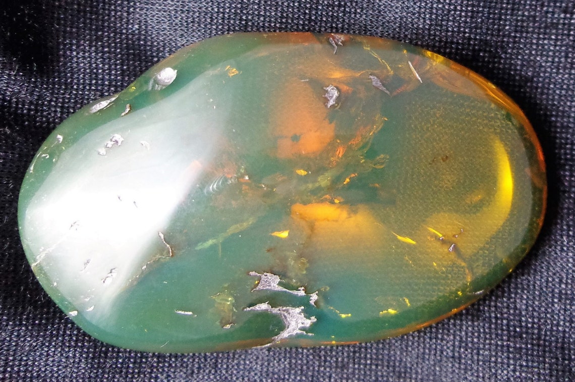 Verde ámbar mexicano completo pulido w Moss Inclusión 39g | Etsy