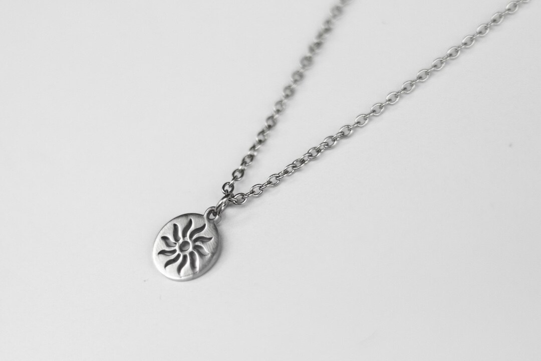 Sun Necklace for Men, Men's Necklace Silver Disc Circle Sun Pendant ...