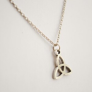 Trinity Necklace for Men, Men's Triquetra Necklace With Silver Chain ...