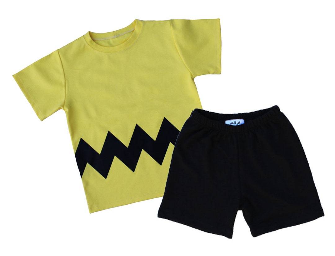 The Peanuts Charlie Brown Yellow Shirt and Black Shorts Costume ...