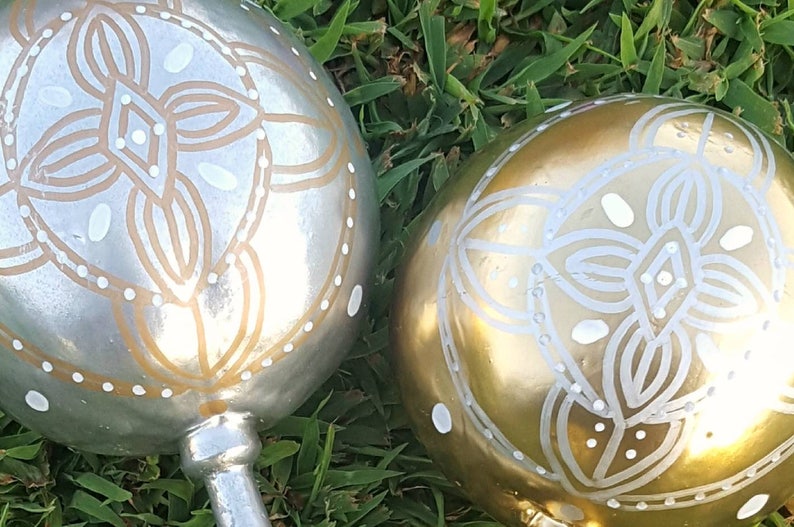 Metallic Gold & Silver Maracas pair | Etsy