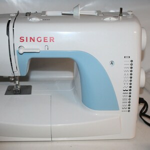 Singer Simple 3116 Sewing Machine With Foot Control Manual Accessories ...