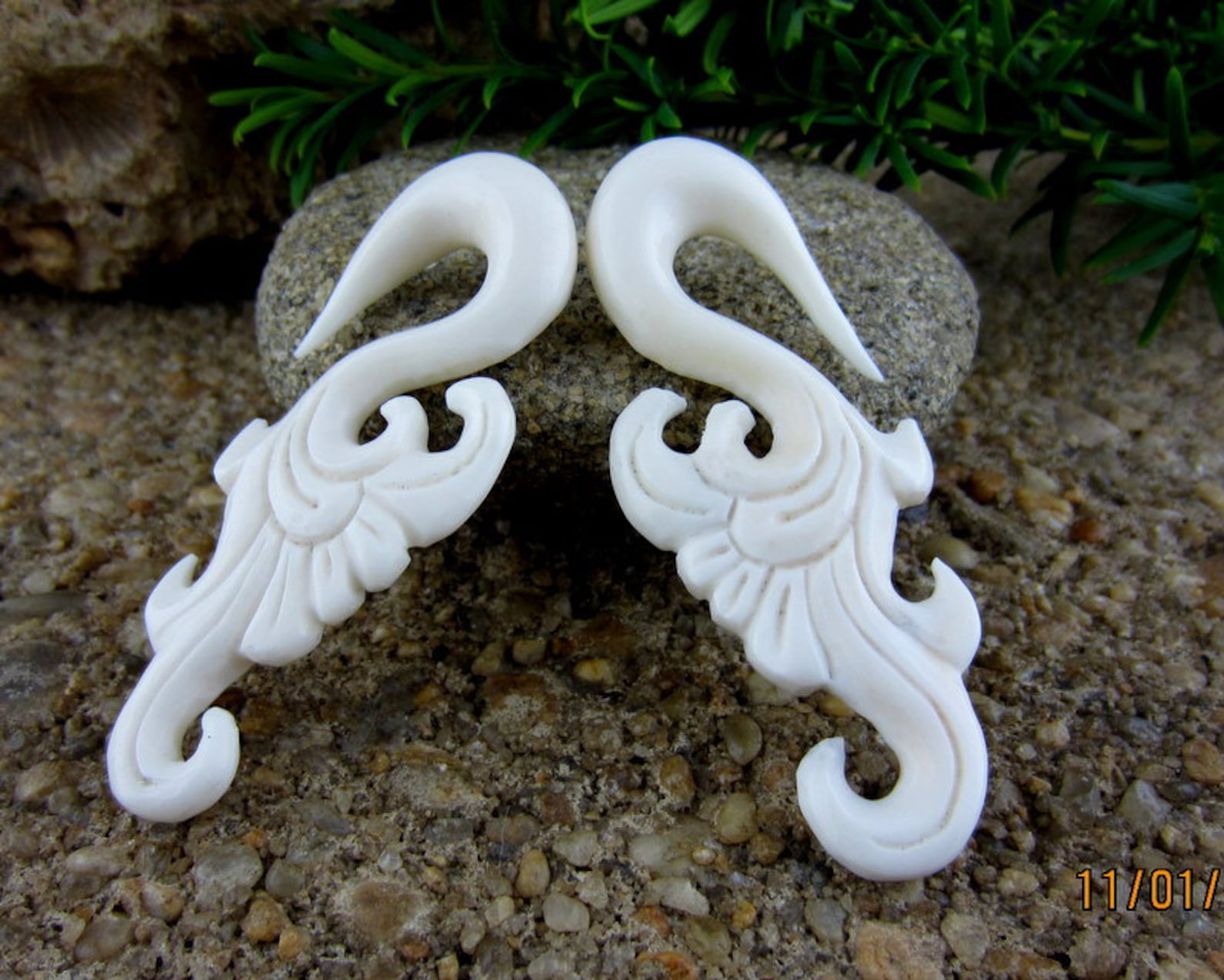 One Pair of 0G - 8mm Organic Buffalo Bone , Tribal Gauges, Organic ...