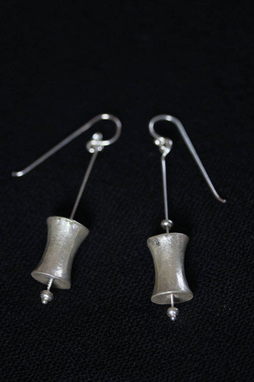 Bobbin Shape Silver Pieces Hook Earrings in Thai Silver*silver Earring ...