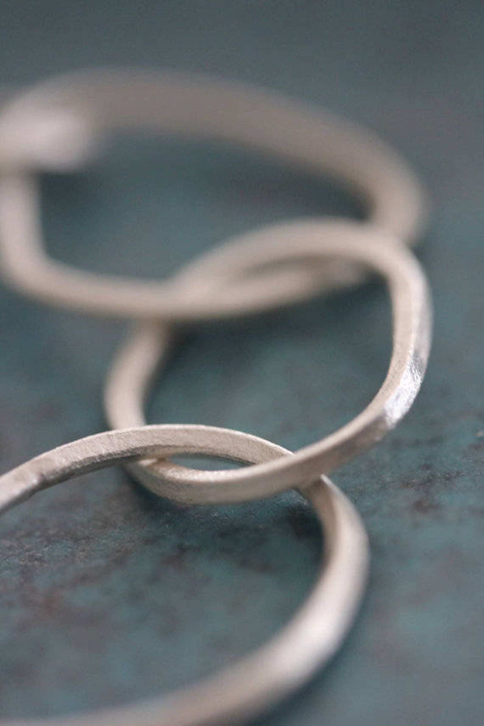 Handmade silver interlocked oval loops necklace N0073 | Etsy