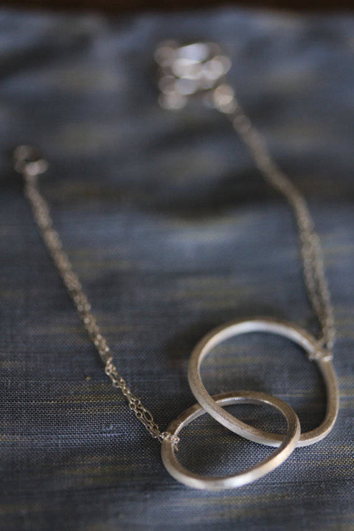 Handmade Silver Interlocked Oval Loops on Silver Chain - Etsy